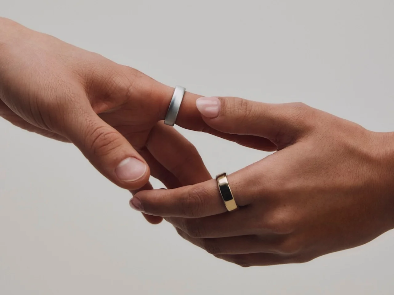 Oura Ring 5 Review 2026: Best Smart Ring for Sleep, HRV, Readiness and ...